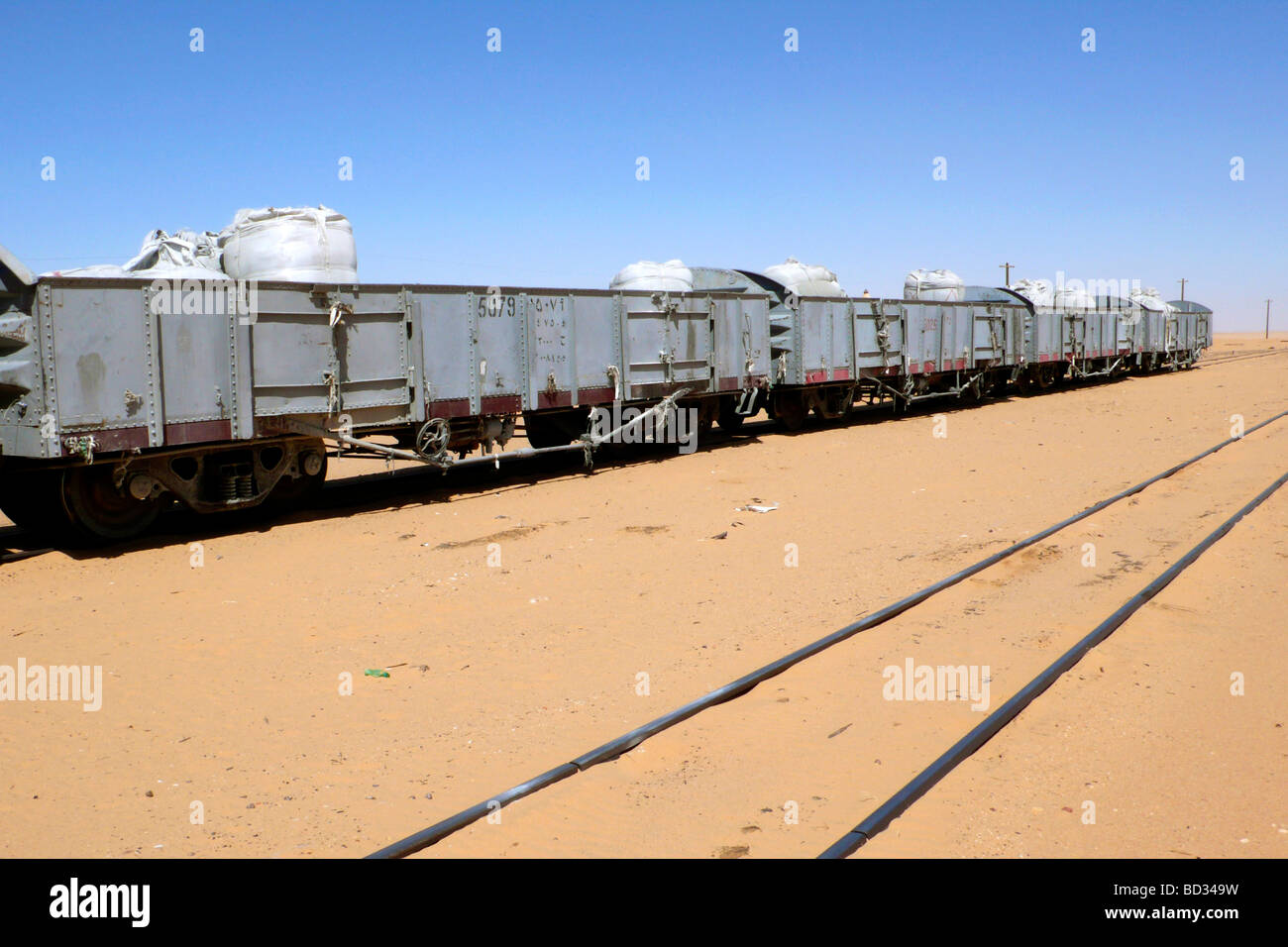 Sudan railway hi-res stock photography and images - Alamy