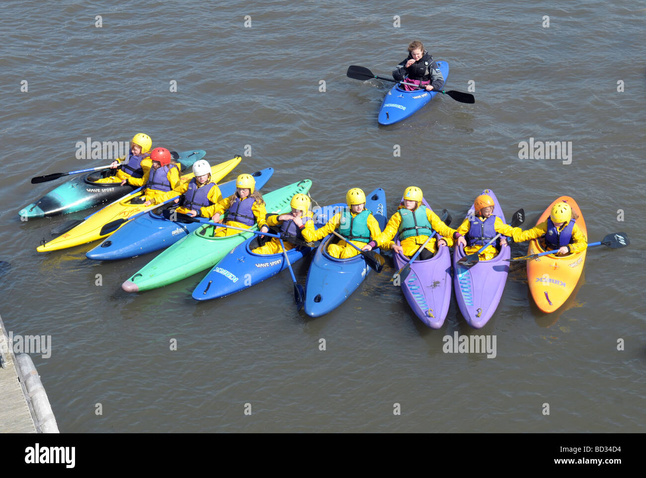 The canoes hi-res stock photography and images - Alamy