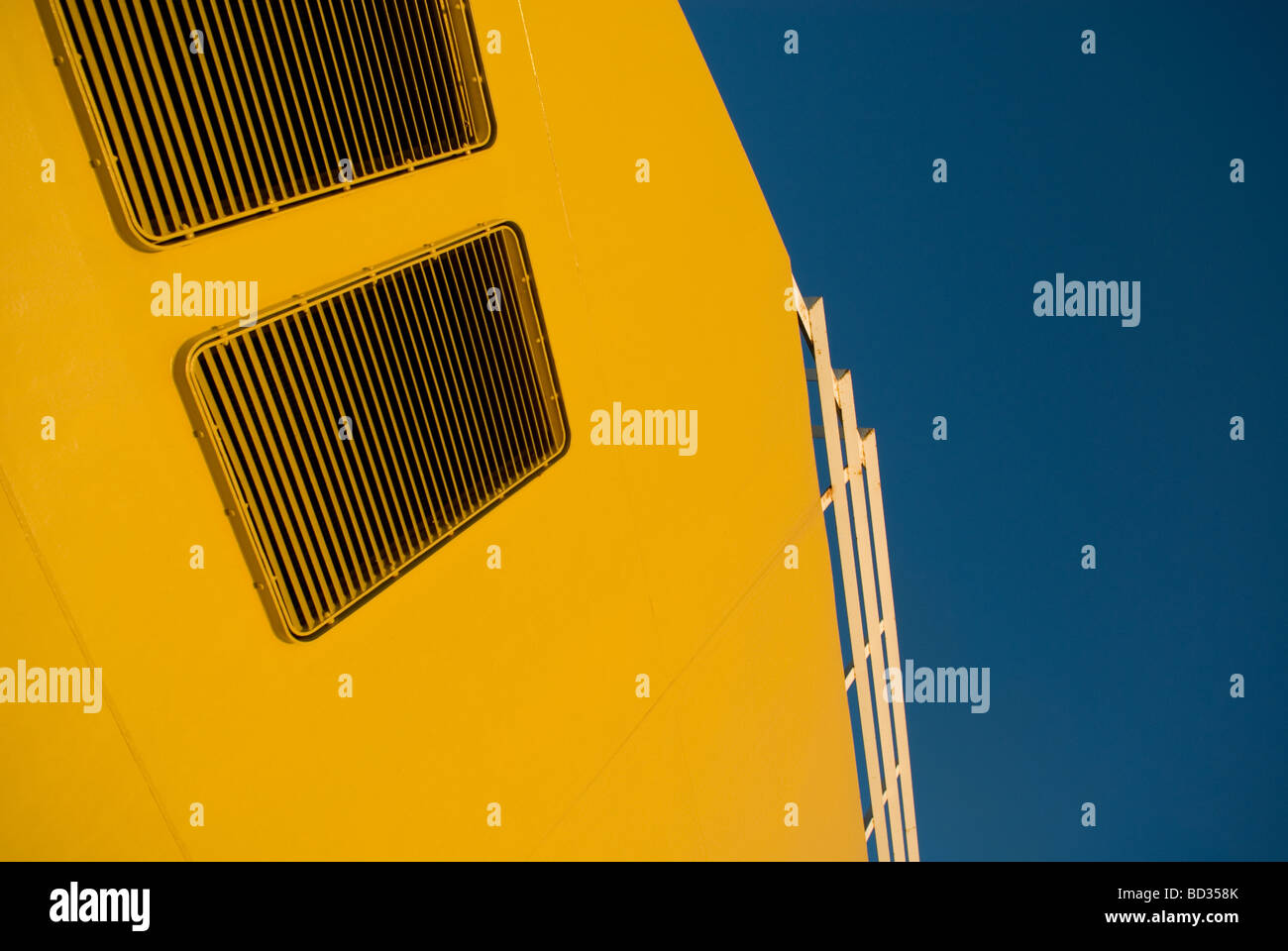 Ventilation vents hi-res stock photography and images - Alamy