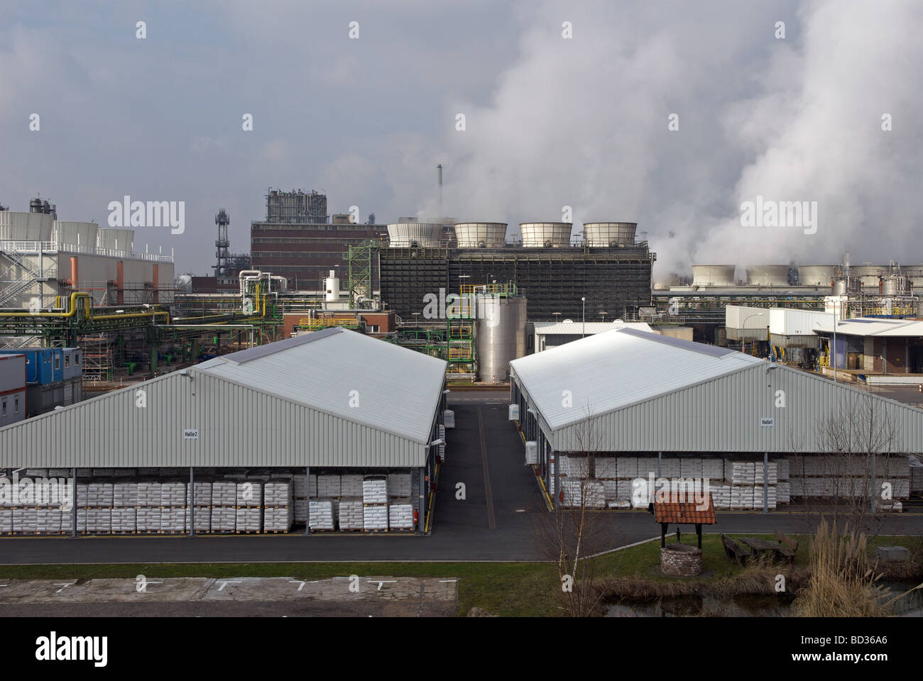 Lyondell-Basell chemical factory, Wesseling, Cologne, North Rhine ...