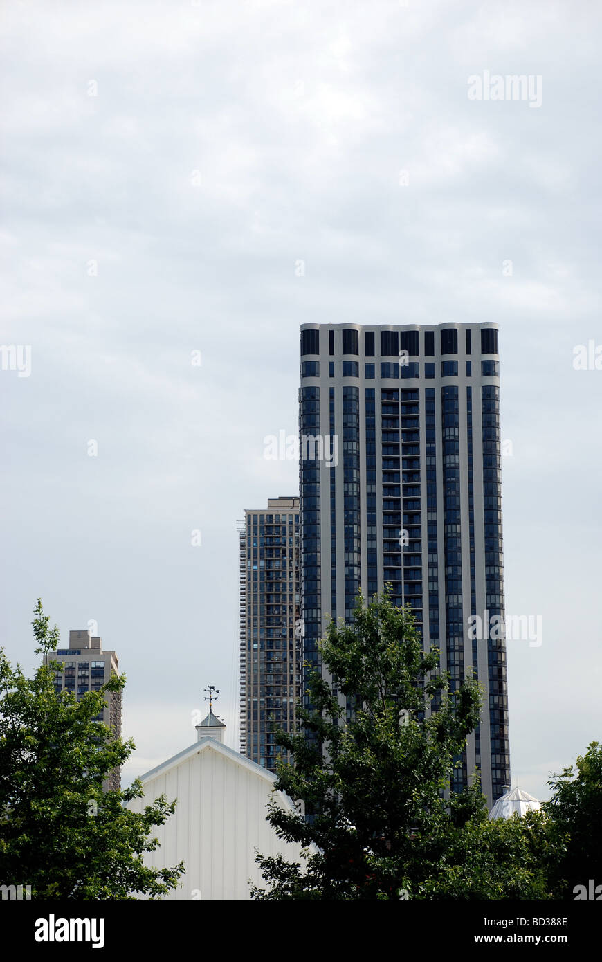 Farm in the Zoo. Lincoln Park Zoo, Chicago. Barn Roof Stock Photo - Alamy