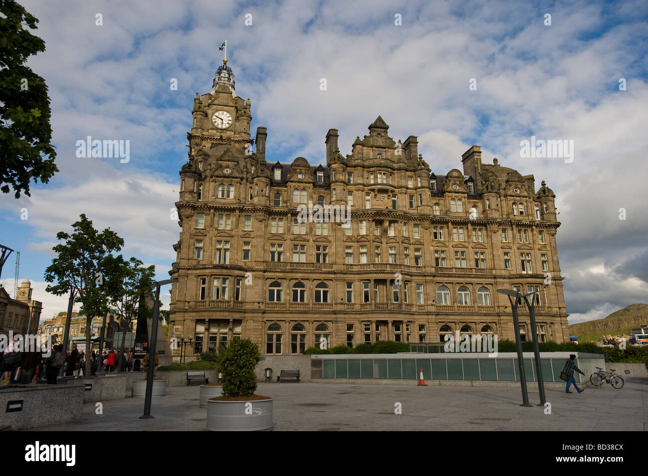 New Register House, Edinburgh, Scotland, UK, Europe Stock Photo - Alamy