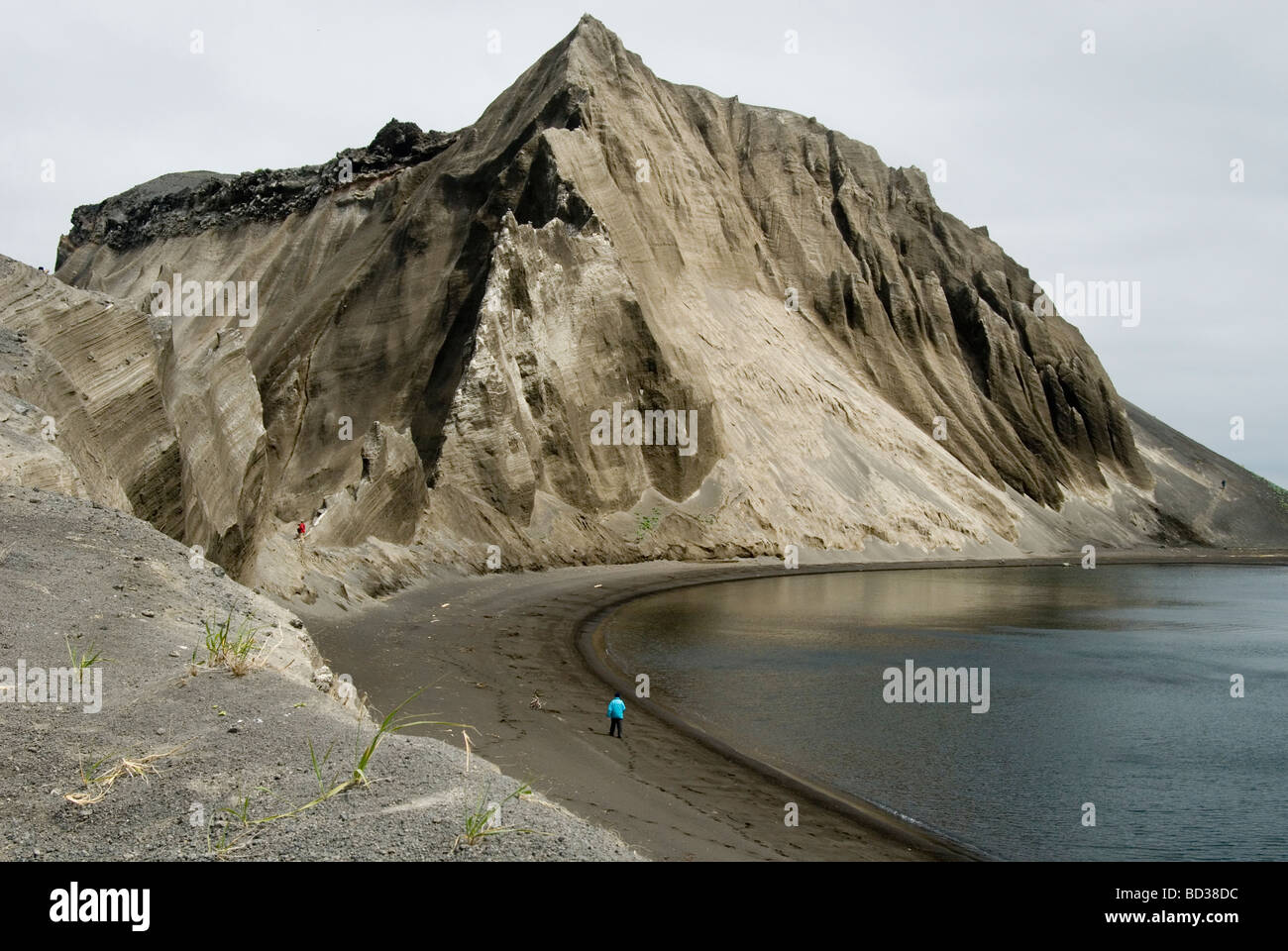 Kuril islands volcano eruption High Resolution Stock Photography and ...