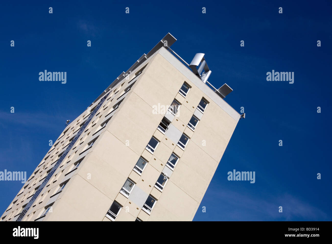 Tower blocks bradford hi-res stock photography and images - Alamy