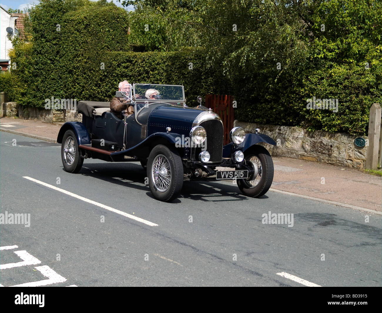 Car open bentley hi-res stock photography and images - Alamy