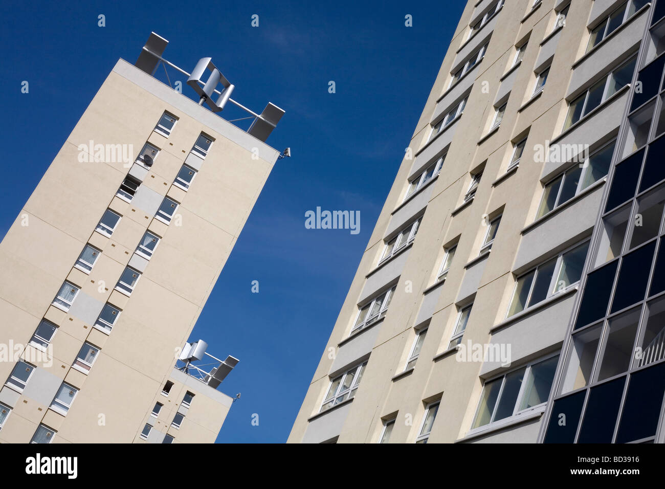 Tower blocks bradford hi-res stock photography and images - Alamy