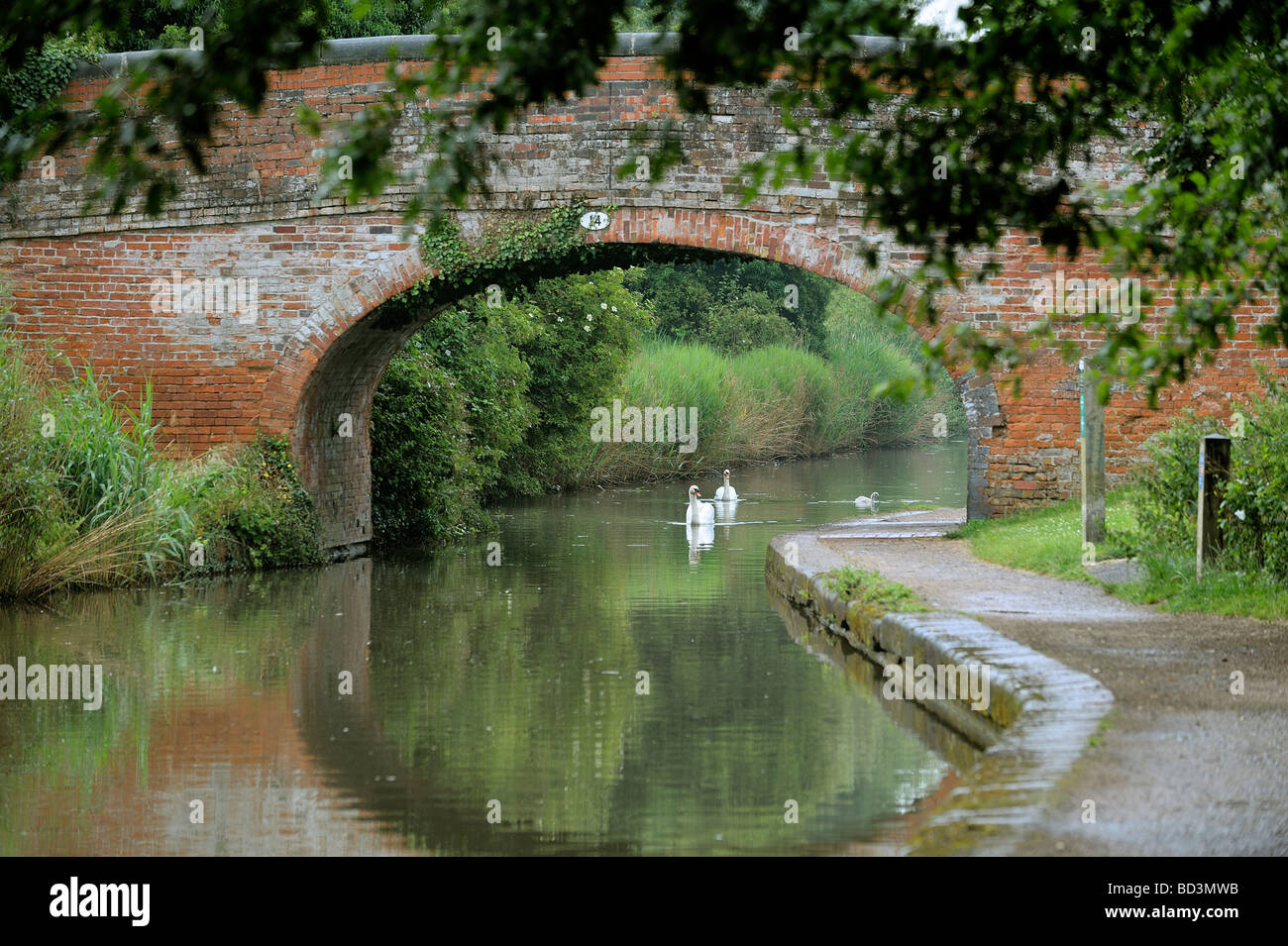 Victorian canal hi-res stock photography and images - Alamy