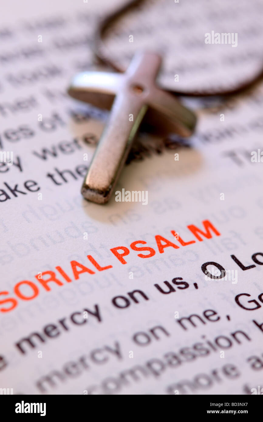 Psalm and Christian crucifix Stock Photo - Alamy