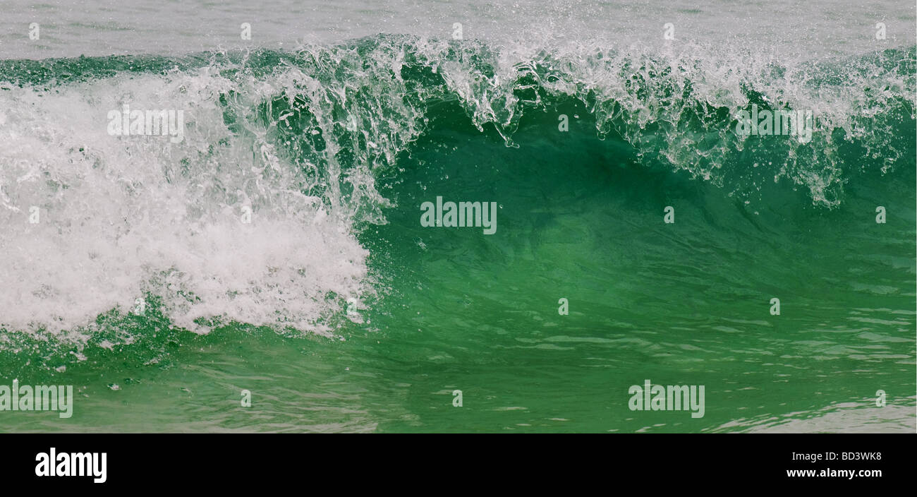 Advancing wave hi-res stock photography and images - Alamy