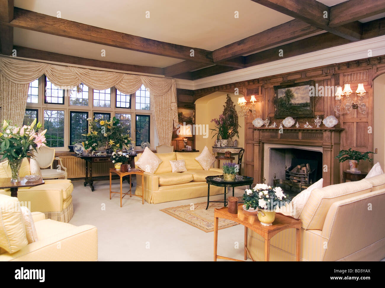 Drawing room country house hi-res stock photography and images - Alamy