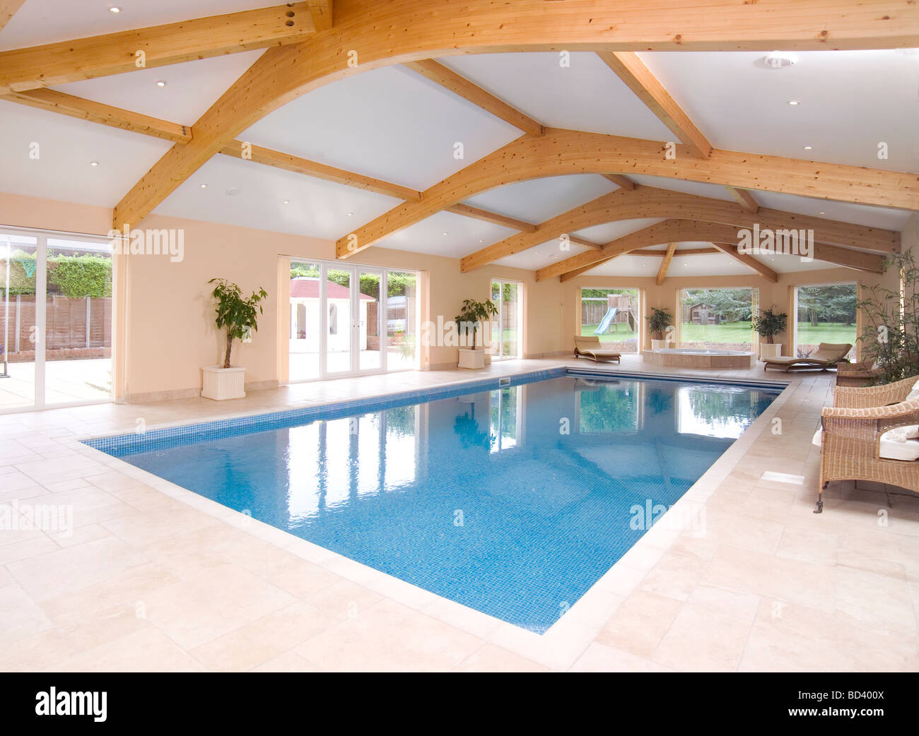 Modern Indoor Swimming Pool Stock Photo - Alamy