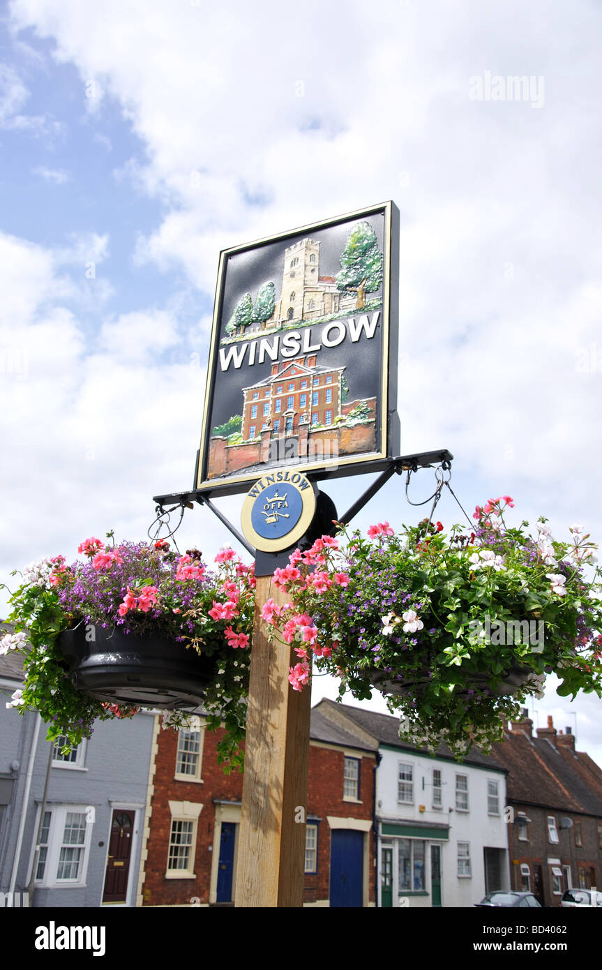 Village sign, Winslow, Buckinghamshire, England, United Kingdom Stock ...