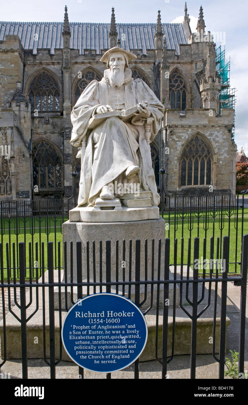 Statue of Richard Hooker (1554-1600) beside Exeter Cathedral Stock ...