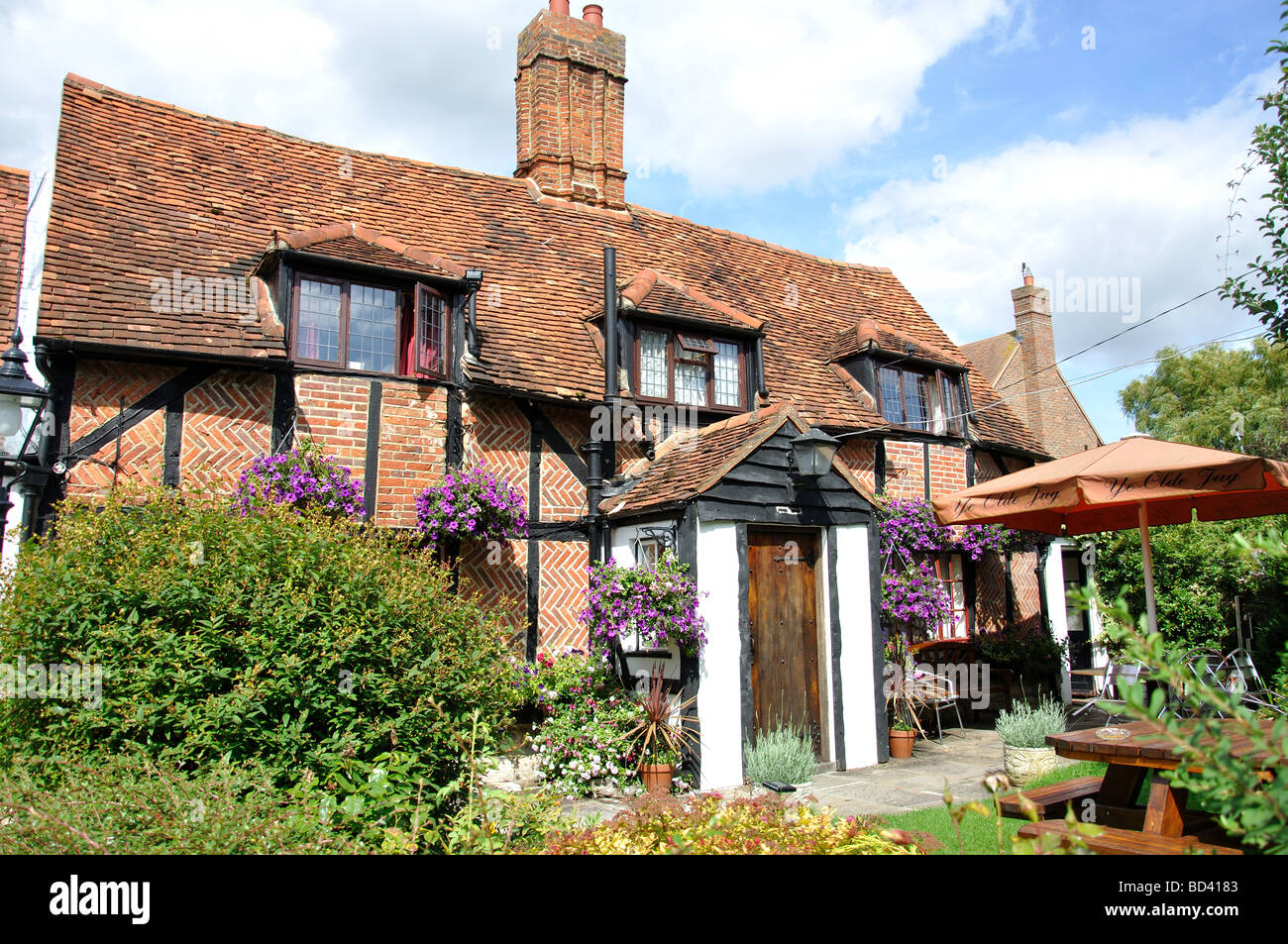 Hardwick buckinghamshire hi-res stock photography and images - Alamy