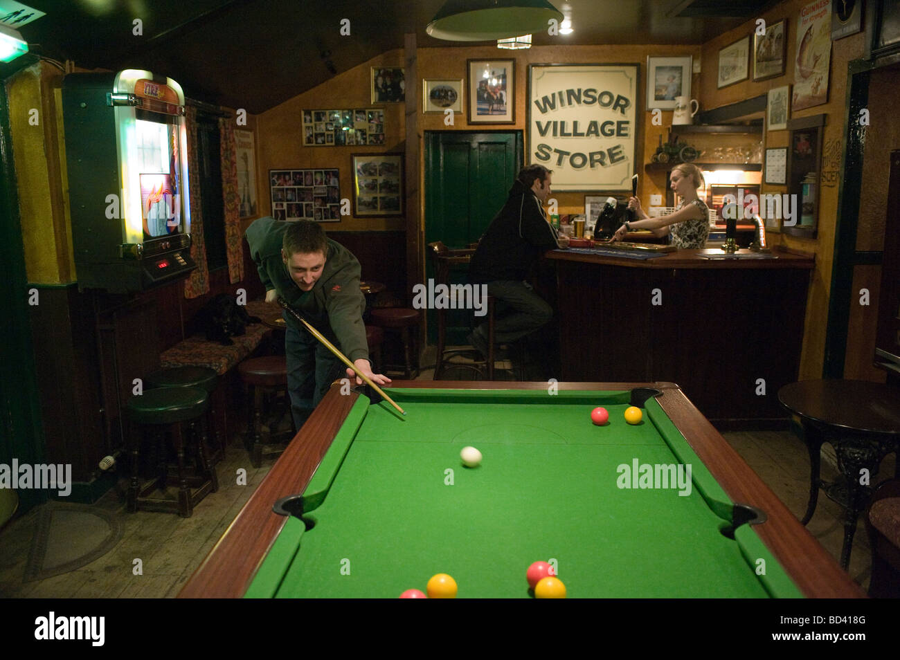 Children playing snooker game hi-res stock photography and images - Alamy