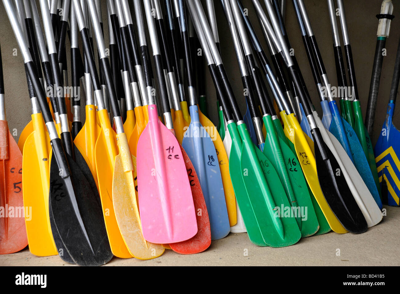 Paddle lineup hi-res stock photography and images - Alamy