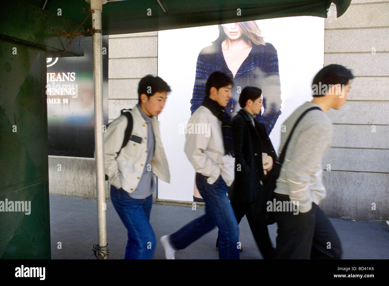 milan daily life Stock Photo - Alamy