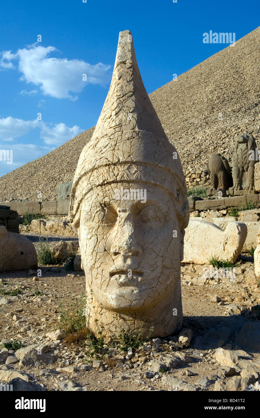 Large Stone Head Stock Photo - Alamy
