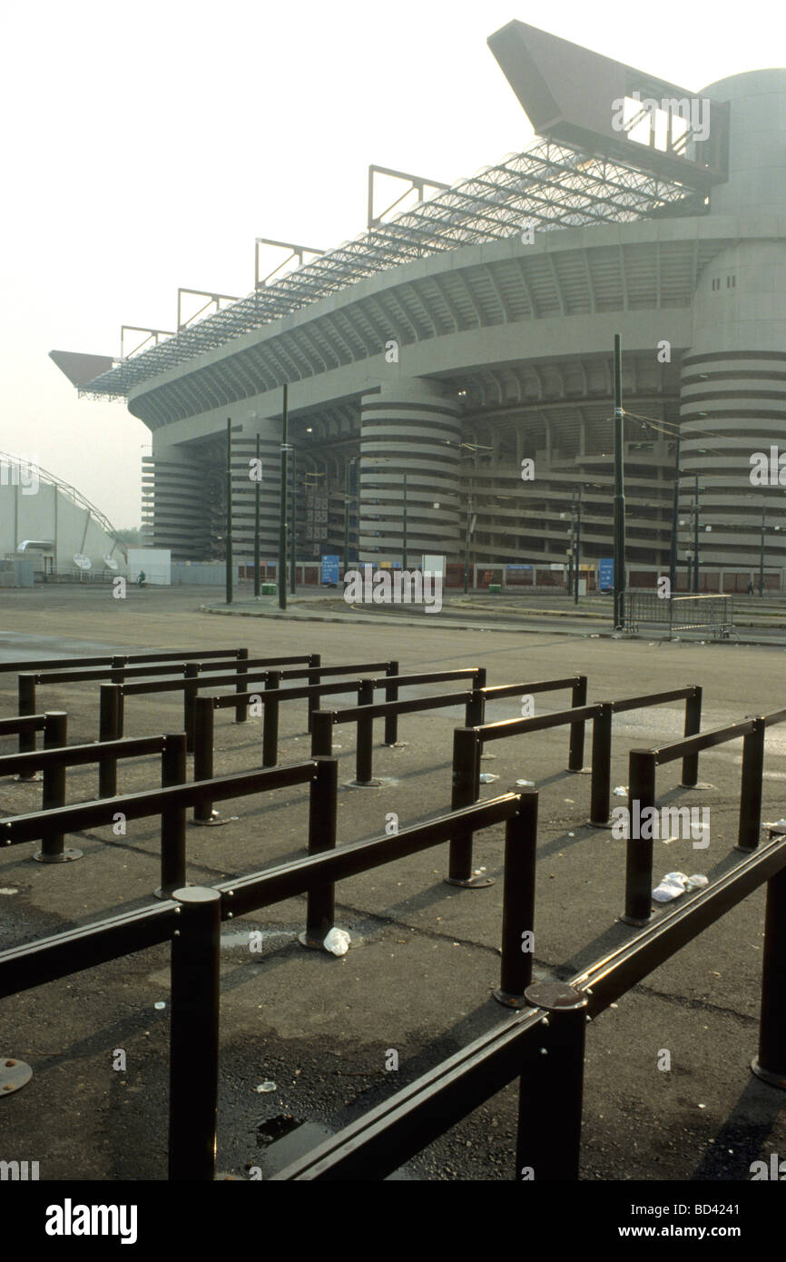 milan meazza stadium Stock Photo - Alamy