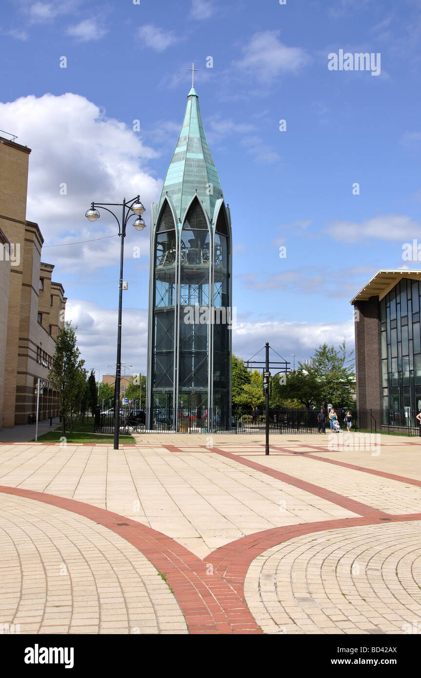 St martin's tower basildon hi-res stock photography and images - Alamy