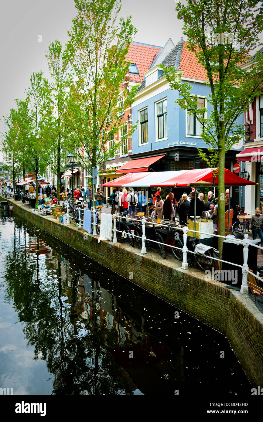 Delft dutch the netherlands hi-res stock photography and images - Alamy