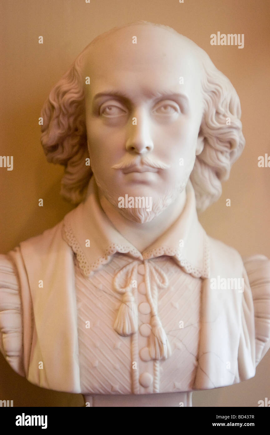 William Shakespeare statue Stock Photo - Alamy William Shakespeare statue Stock Photo - Alamy
