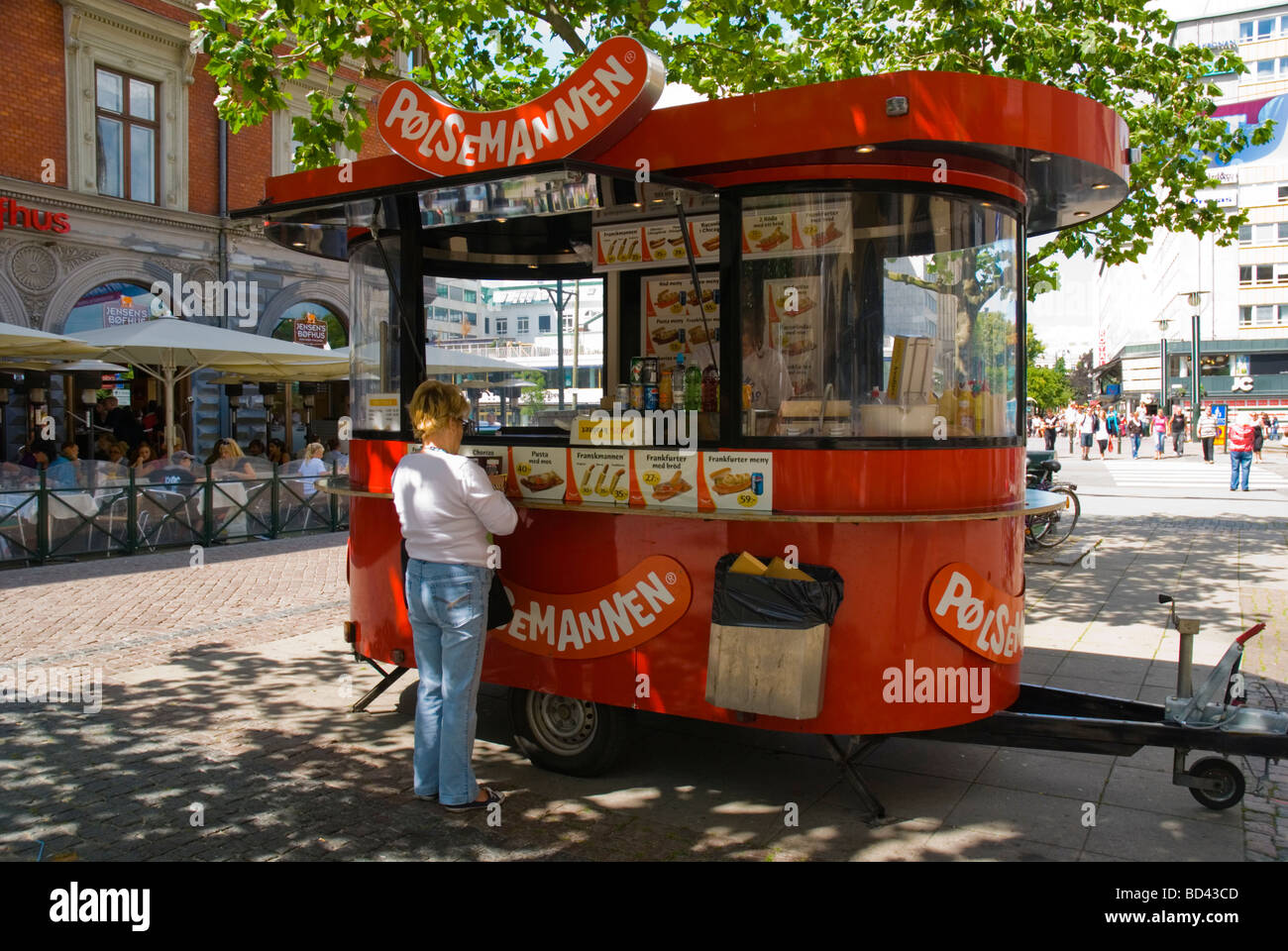 Fast food kiosk sausage stand hi-res stock photography and images - Alamy