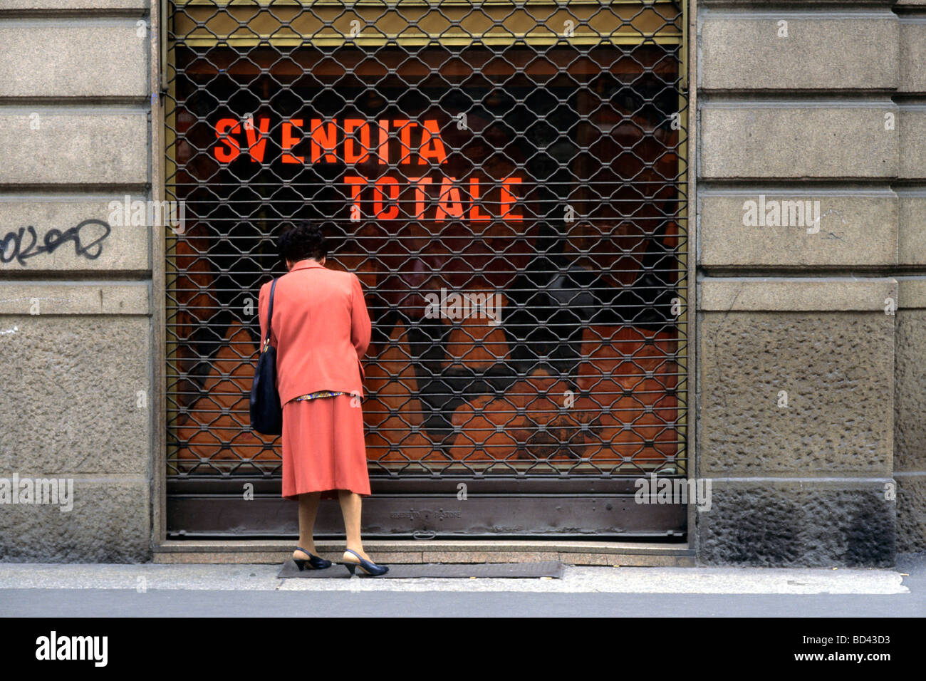 milan daily life Stock Photo - Alamy