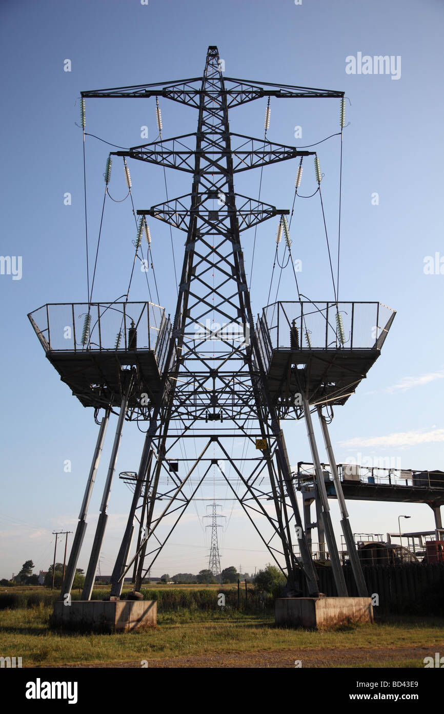 Pylon with cables hi-res stock photography and images - Alamy