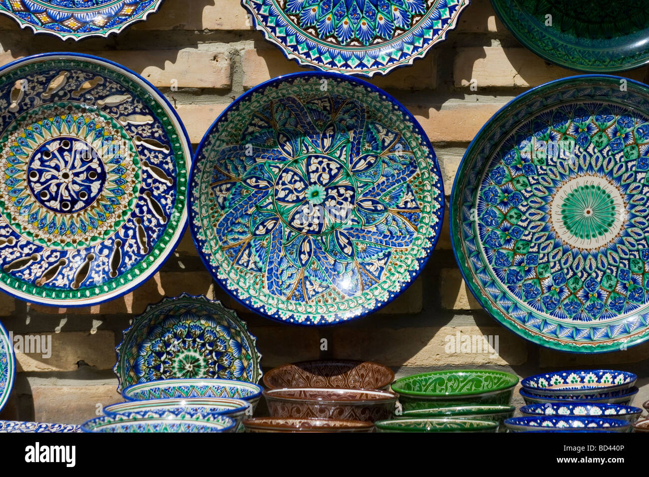 Uzbekistan bukhara pottery hi-res stock photography and images - Alamy