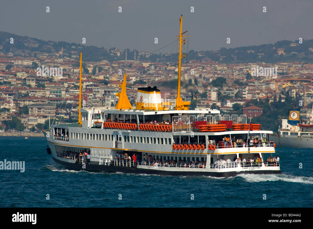 Daily ferry hi-res stock photography and images - Alamy