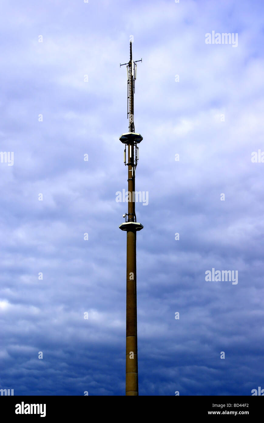 Sendemast transmitter mast 01 Stock Photo - Alamy