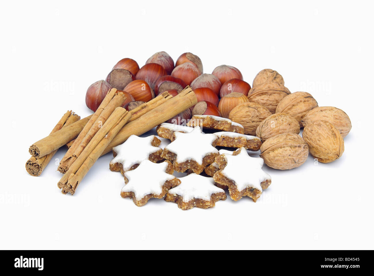 Christmas cookies cinnamon star Cut Out Stock Images & Pictures - Alamy