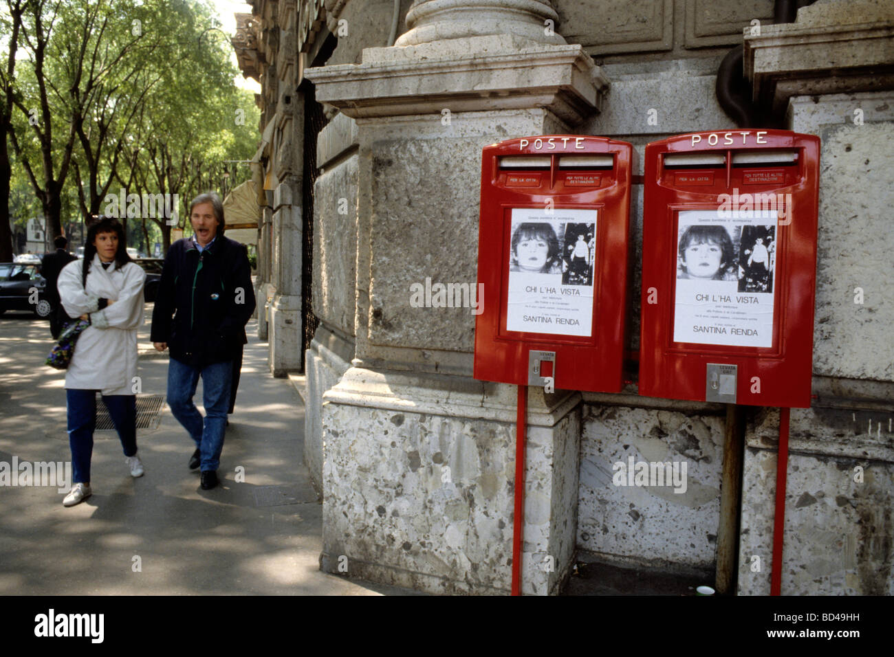 milan daily life Stock Photo - Alamy