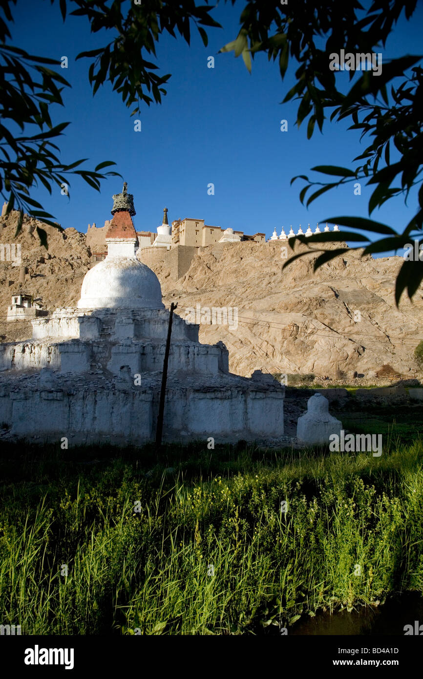 Chorten adjacent to Shey Palace & Monastery en route Leh. Ladakh. Jammu ...