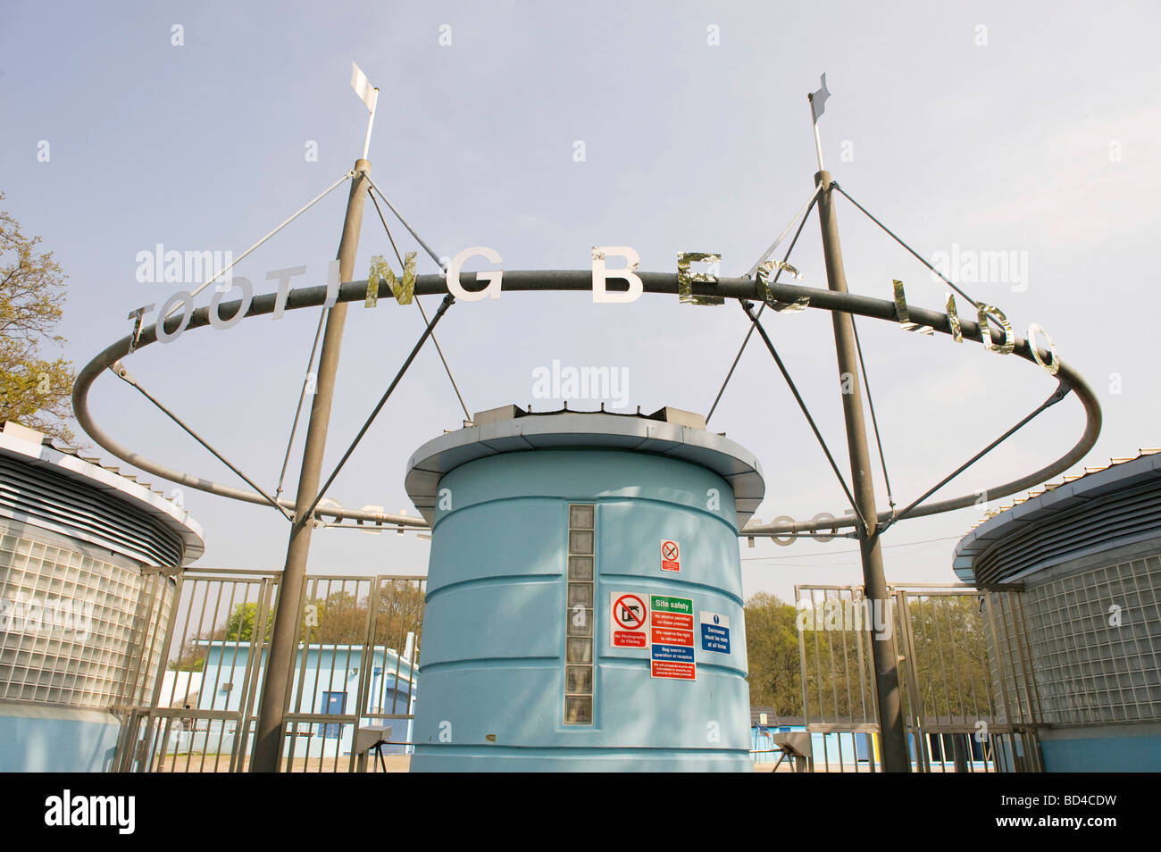 Tooting Bec Lido, London, SW17, UK Stock Photo - Alamy