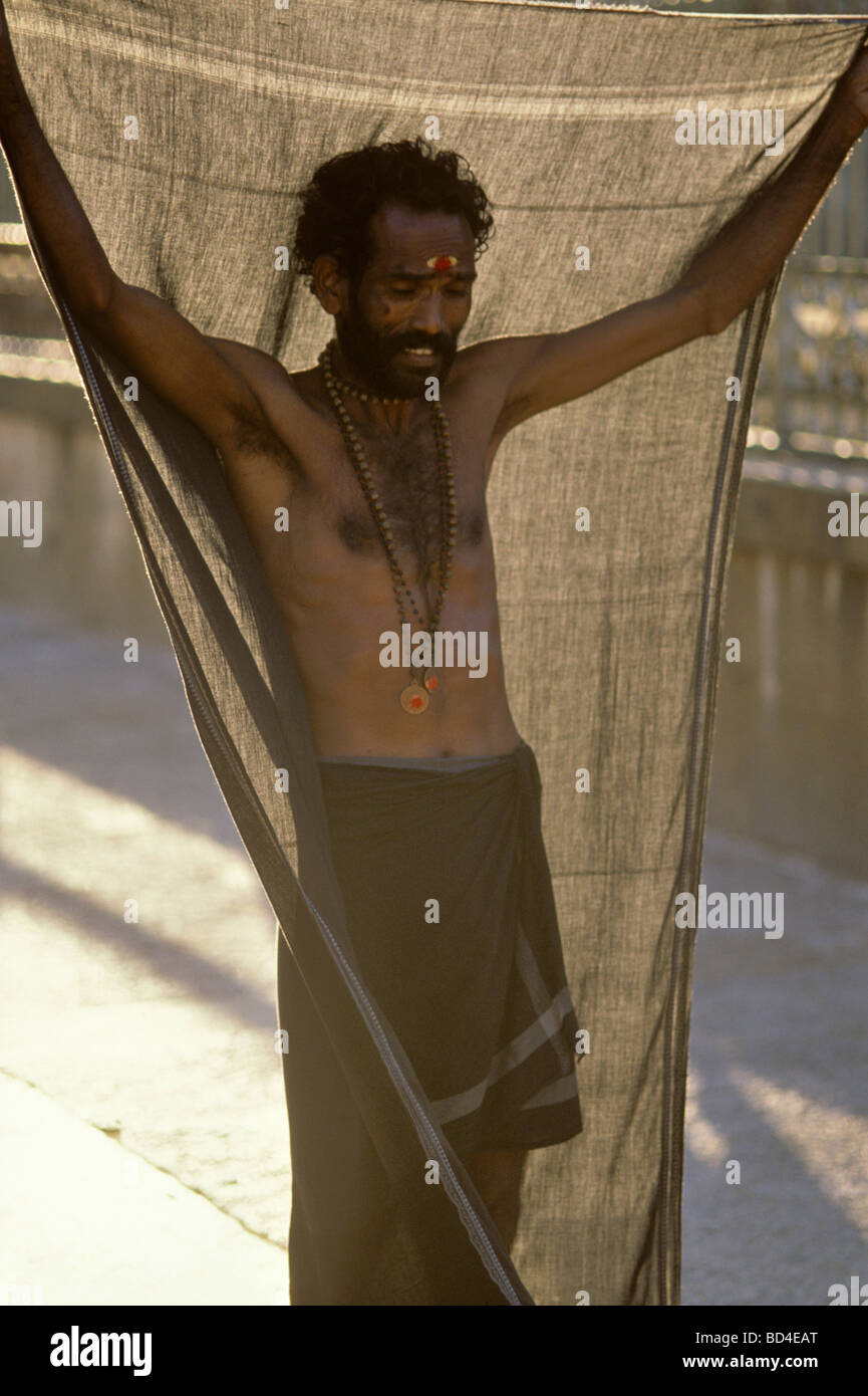 India cloth hi-res stock photography and images - Alamy