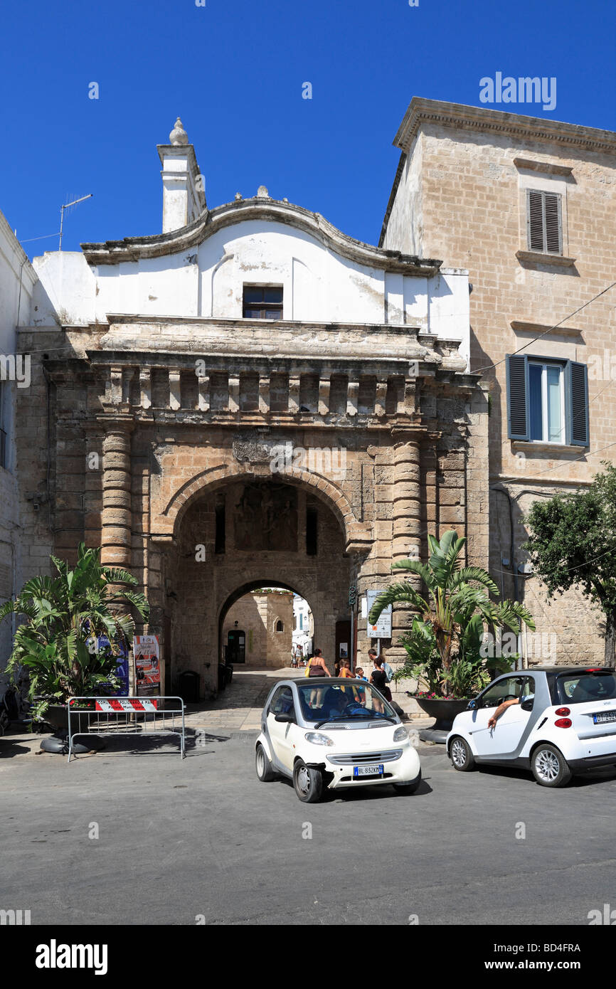 Smart cars hi-res stock photography and images - Alamy