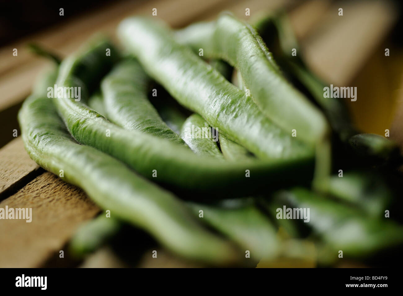 Harvest runner beans hi-res stock photography and images - Alamy