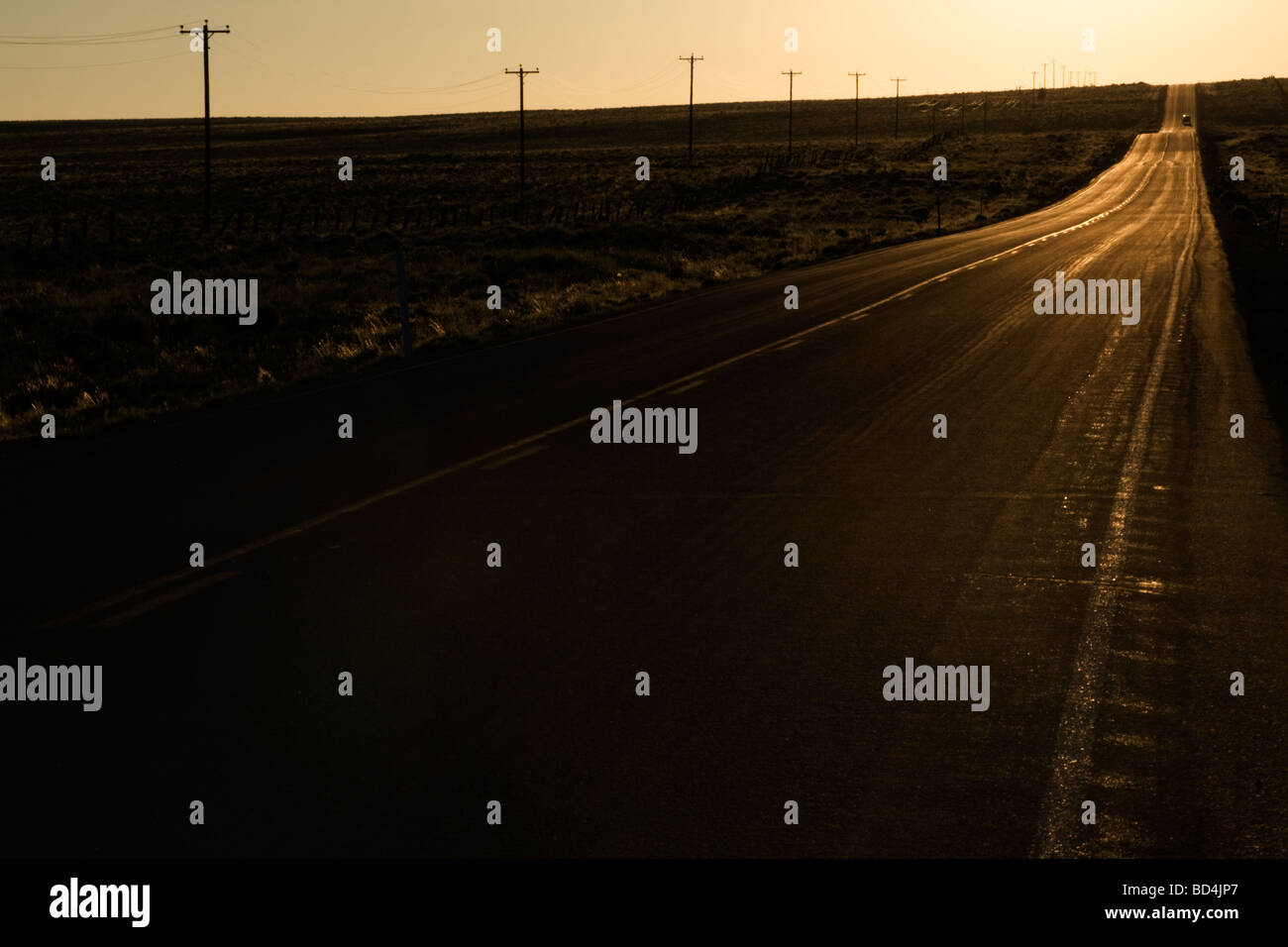 Route 20 westbound into sunset Oregon Stock Photo - Alamy