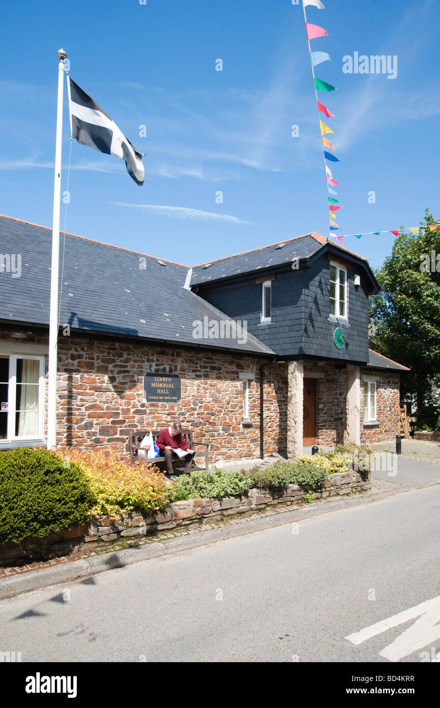 Views of Lerryn Cornwall Stock Photo - Alamy