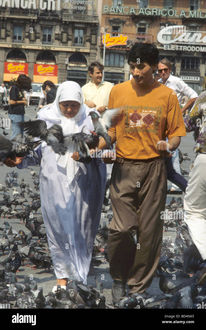 Romanian immigrants hi-res stock photography and images - Alamy