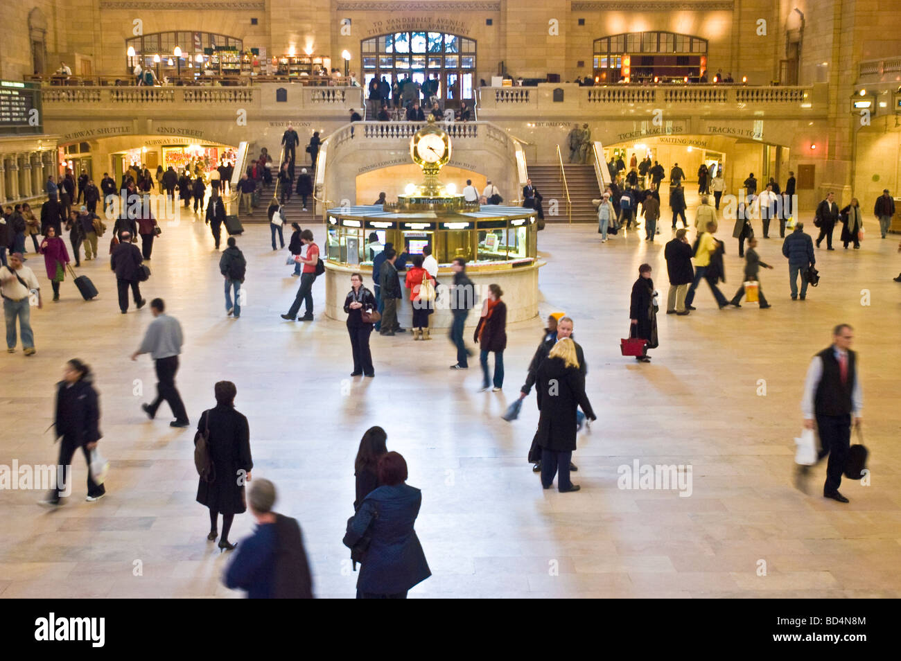 City hall station new york hi-res stock photography and images - Alamy