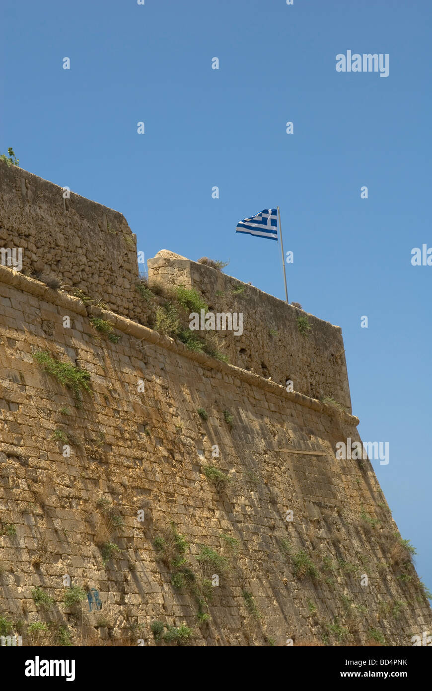 Walls of The Fortezza at Rethymnon with the Greek Flag flying Stock ...