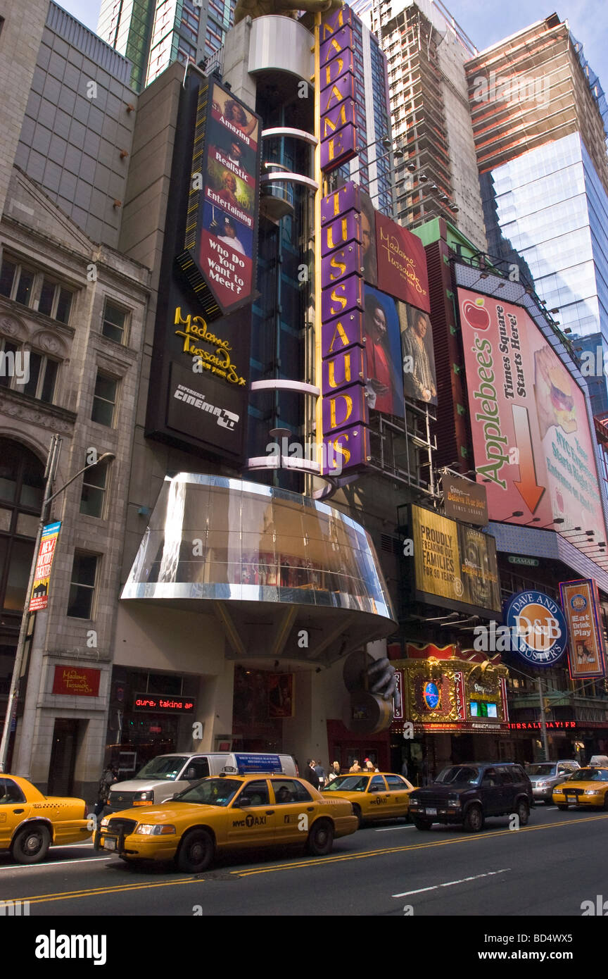 Manhattan gallery hi-res stock photography and images - Alamy