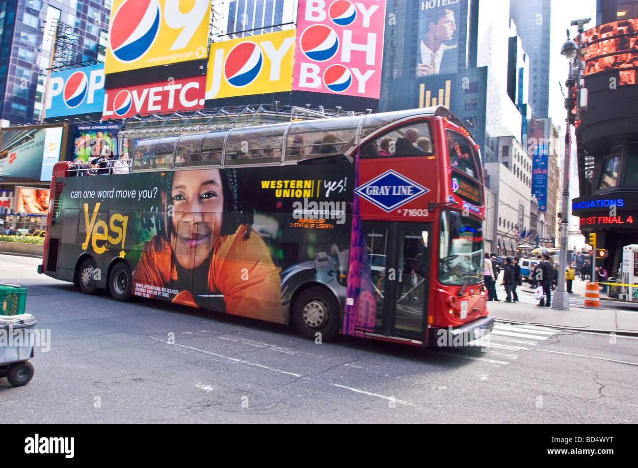 Gray line ny sightseeing hi-res stock photography and images - Alamy