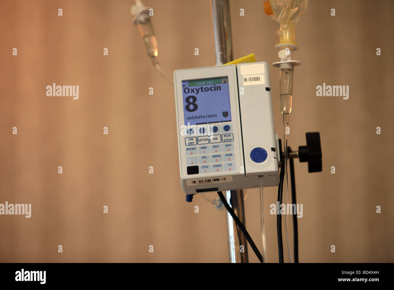 Hospital equipment IV medicine meter that regulates the amount of ...