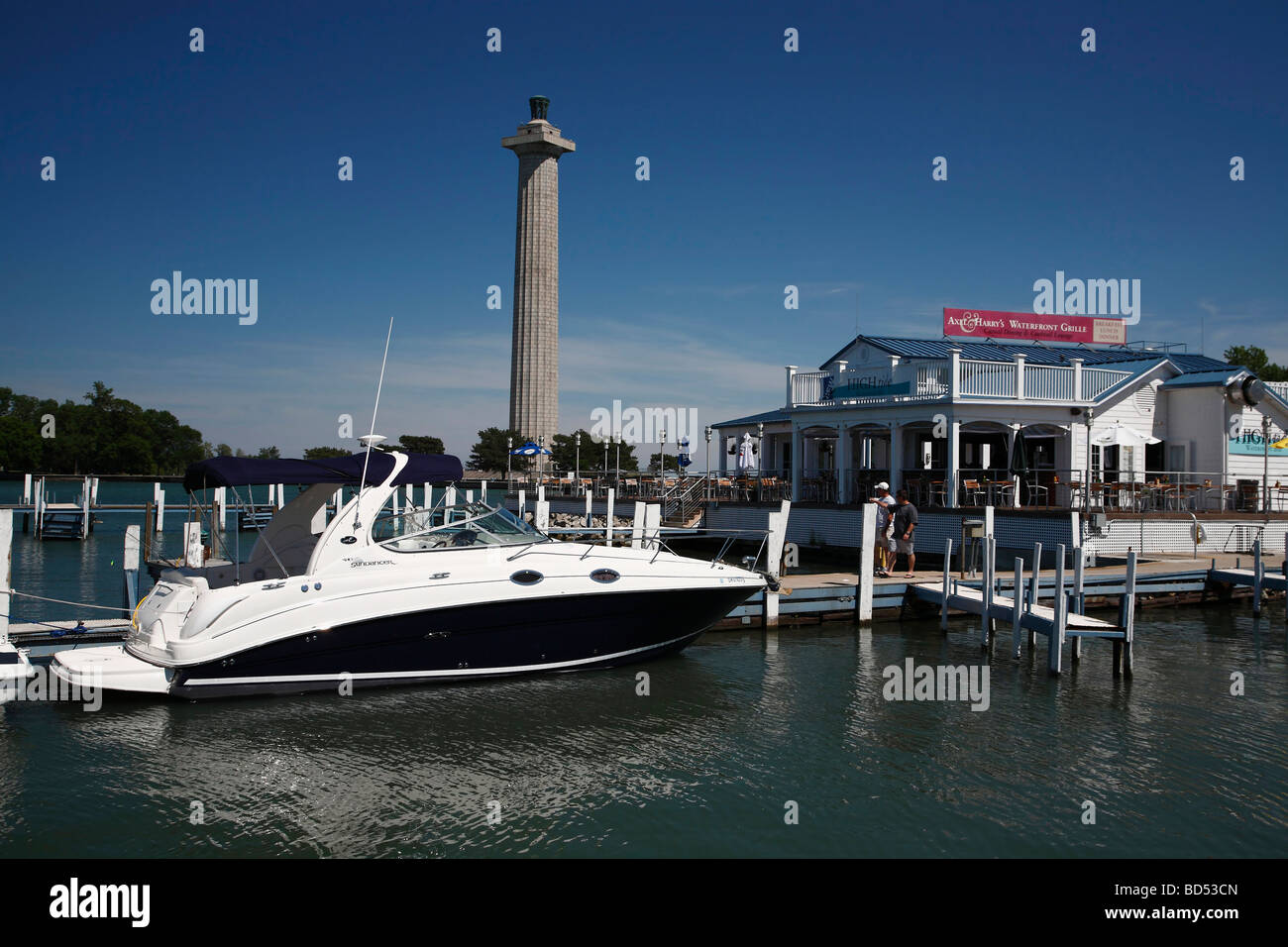 Perry monument hi-res stock photography and images - Alamy