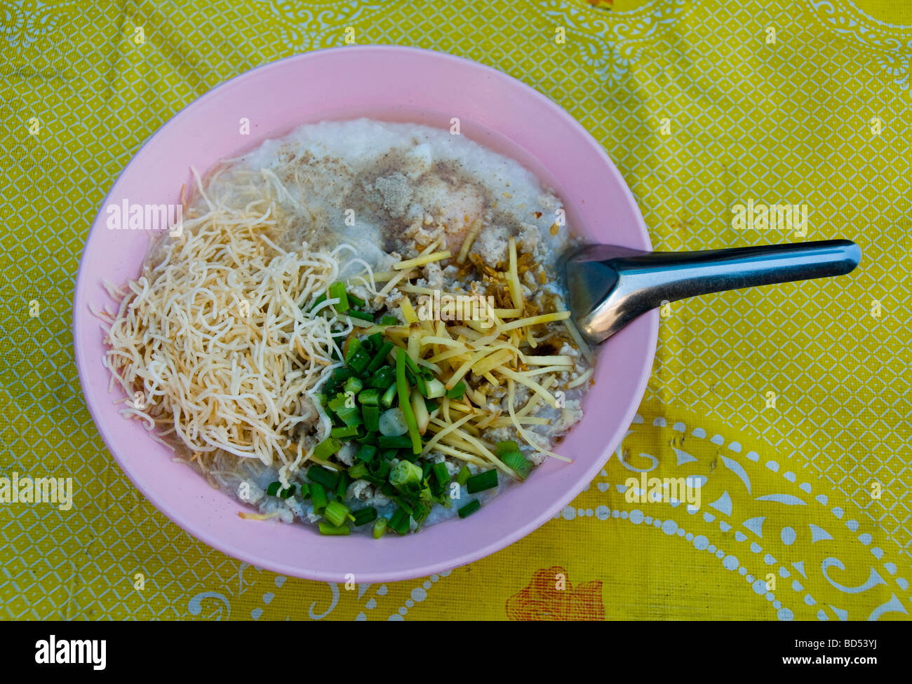 delicious rice porridge at a Bangkok restaurant Stock Photo - Alamy