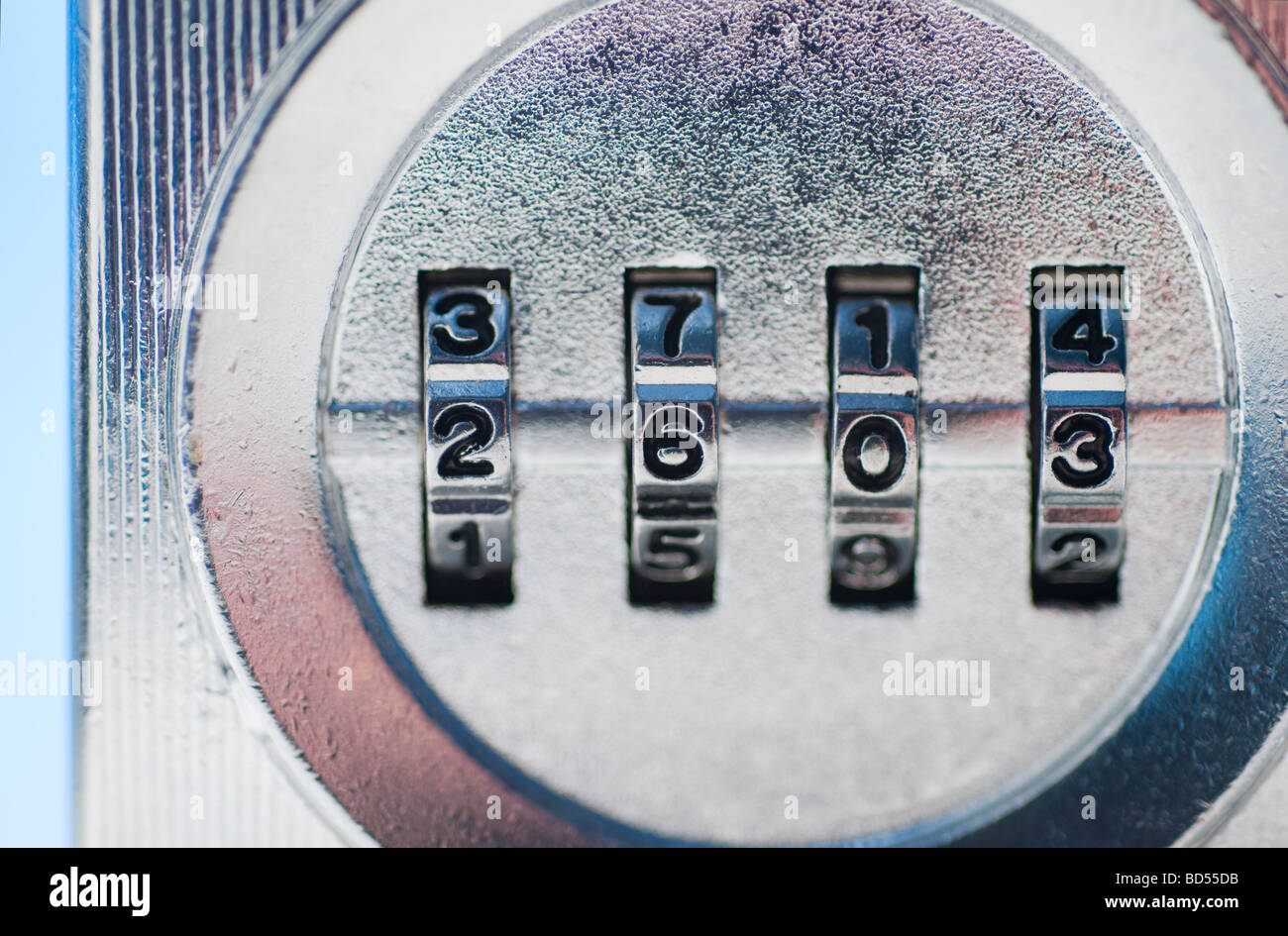 Number combination locks hi-res stock photography and images - Alamy